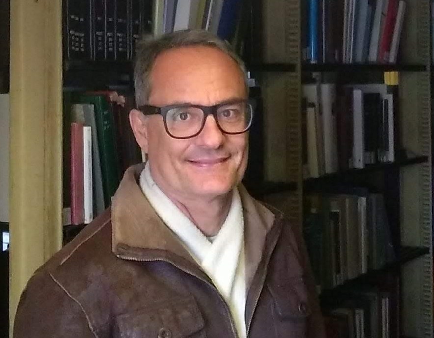 A UFSC no outro lado do espelho de Alice - Apufsc-Sindical