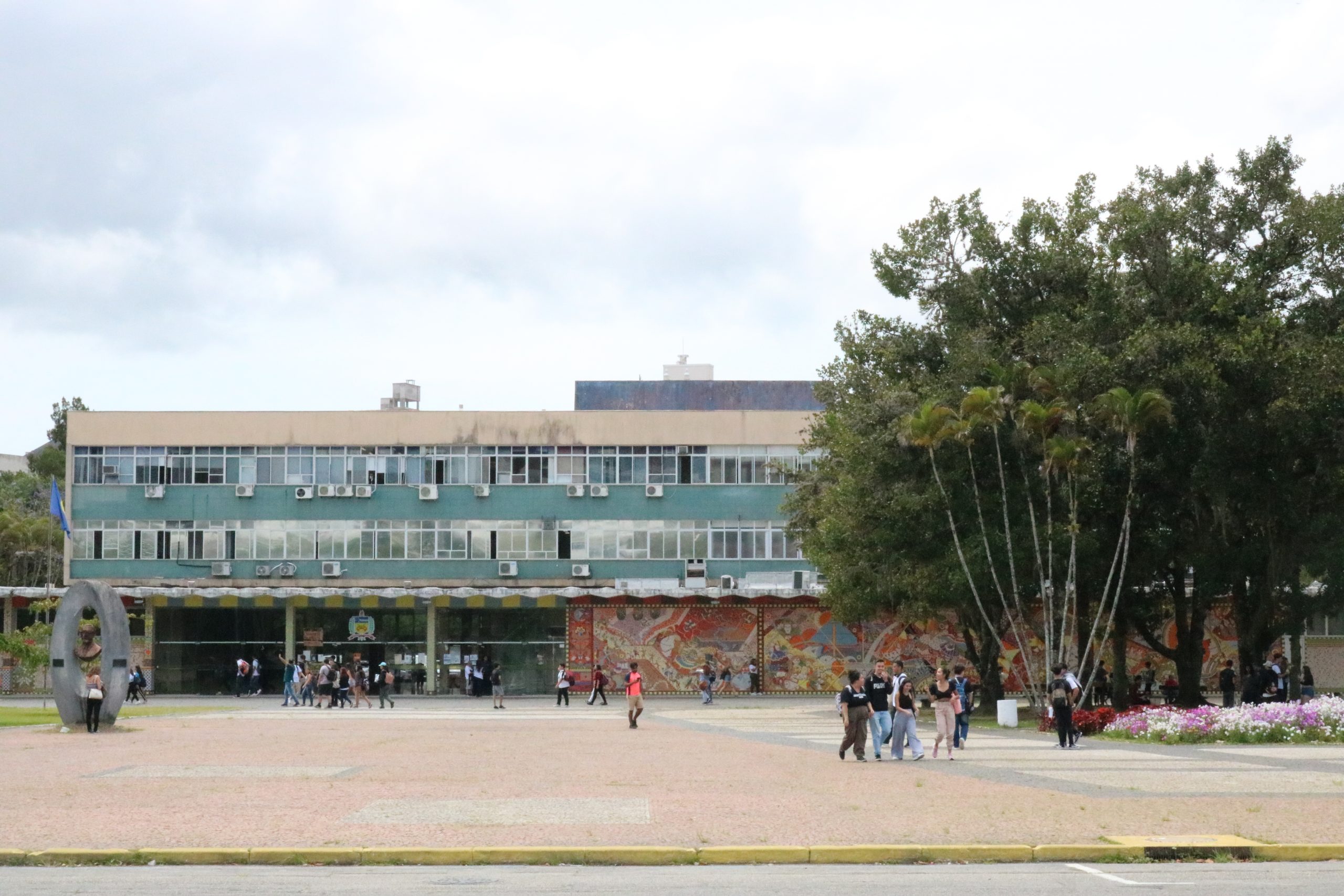Saiba como ficam o expediente e aulas na UFSC nos dias de jogos do ...
